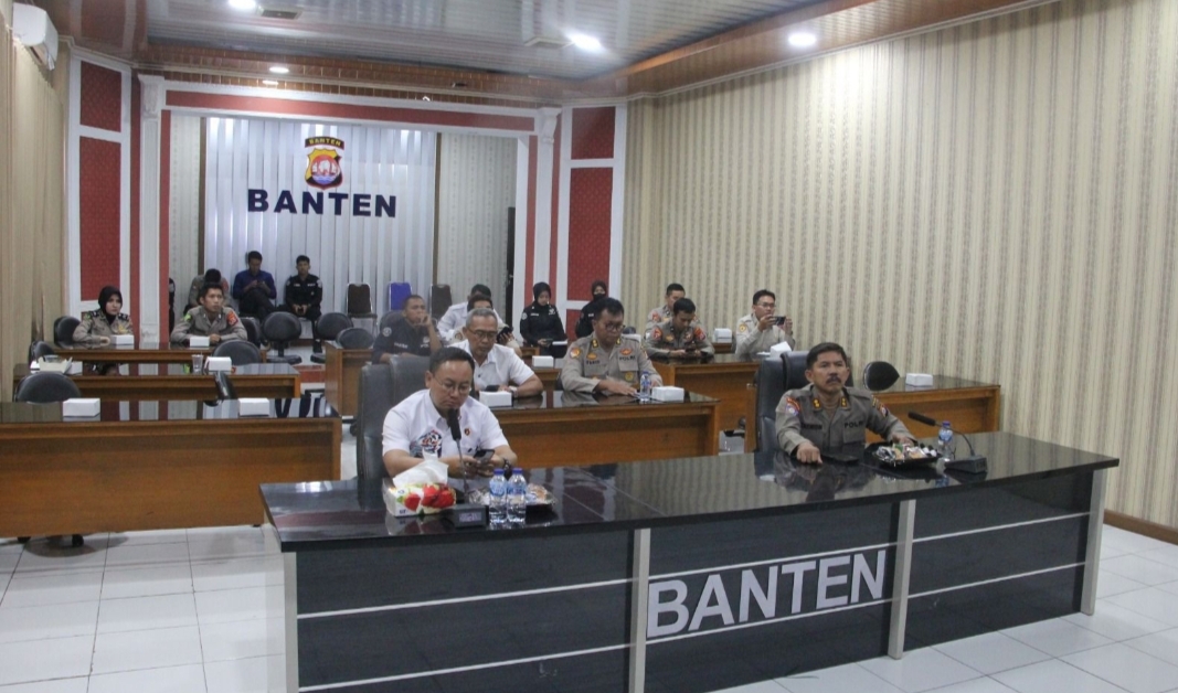 Polda Banten Ikuti Zoom Meeting Sosialisasi Program Quick Wins Presisi Triwulan III Tahun 2023 ...