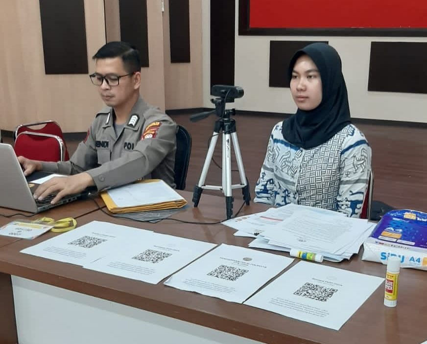 Polresta Pontianak Gelar Pendaftaran Online dan Verifikasi Berkas ...